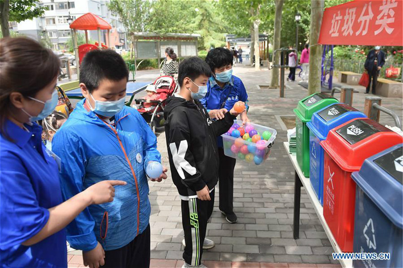 Beijing Carries out Mandatory Garbage Sorting