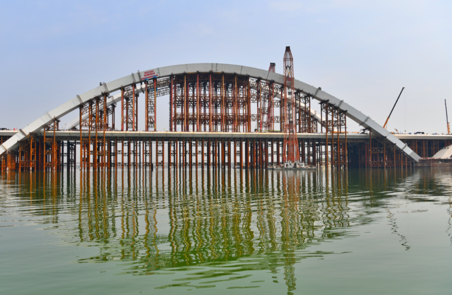 Final Segment of Jingxiong Bridge Installed